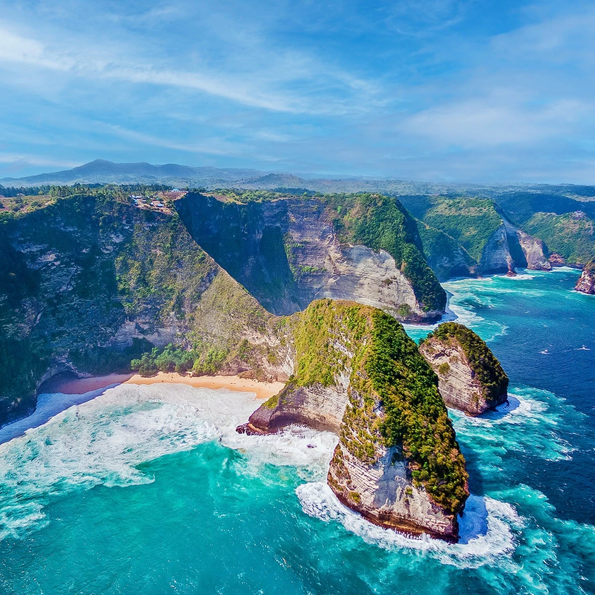 Nusa Islands Voyages